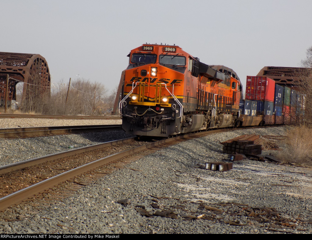 BNSF 3969